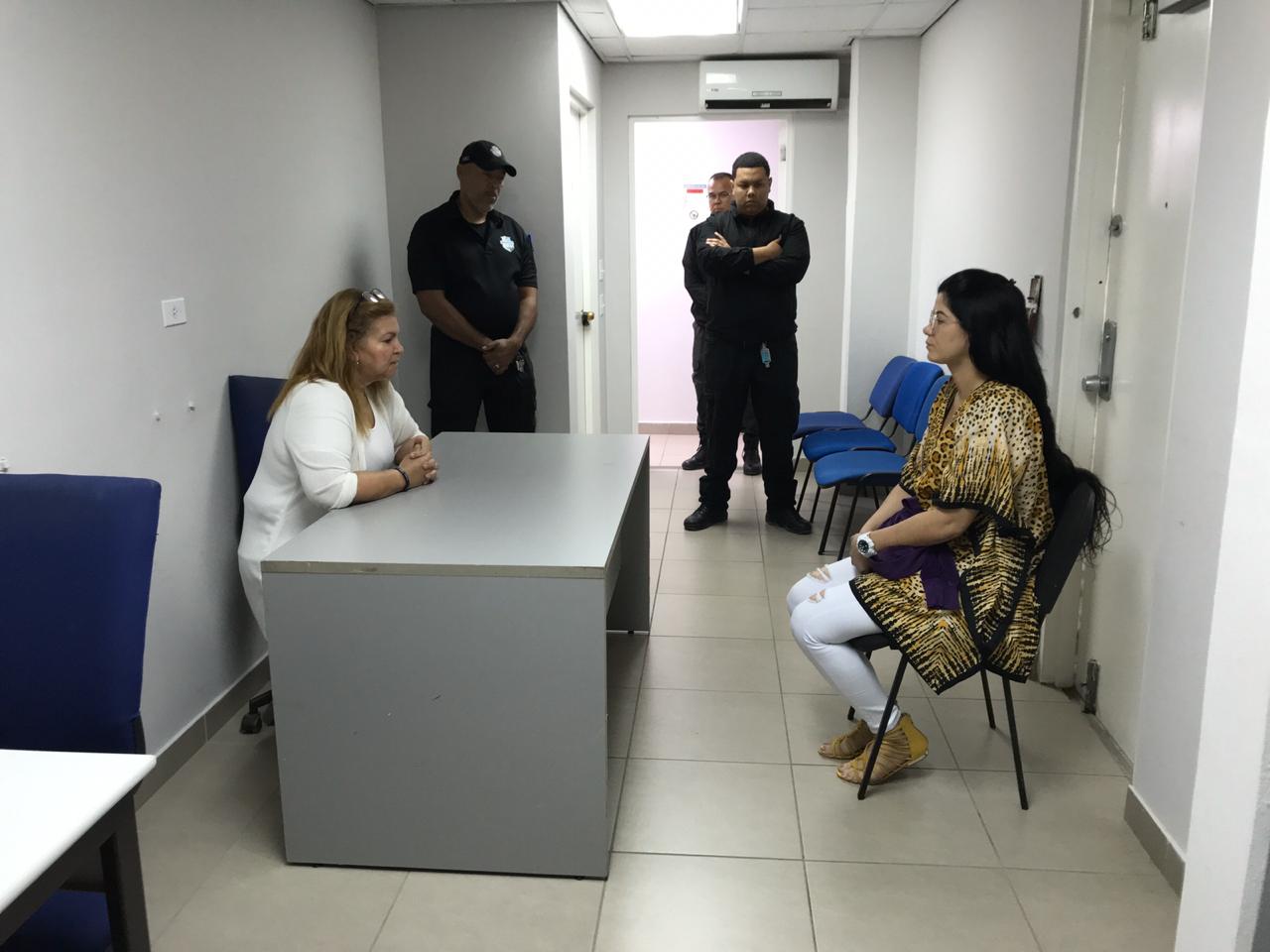 Guarda nos Costa como tambe Cuerpo Policial diasabra mainta ta captura ...