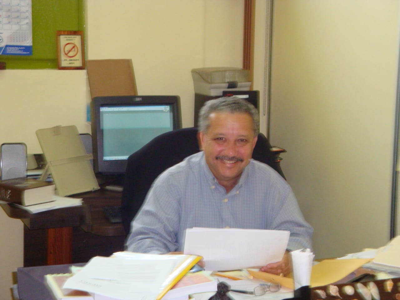 Booshi wever: Na memoria di eric nassy. - EA News Aruba