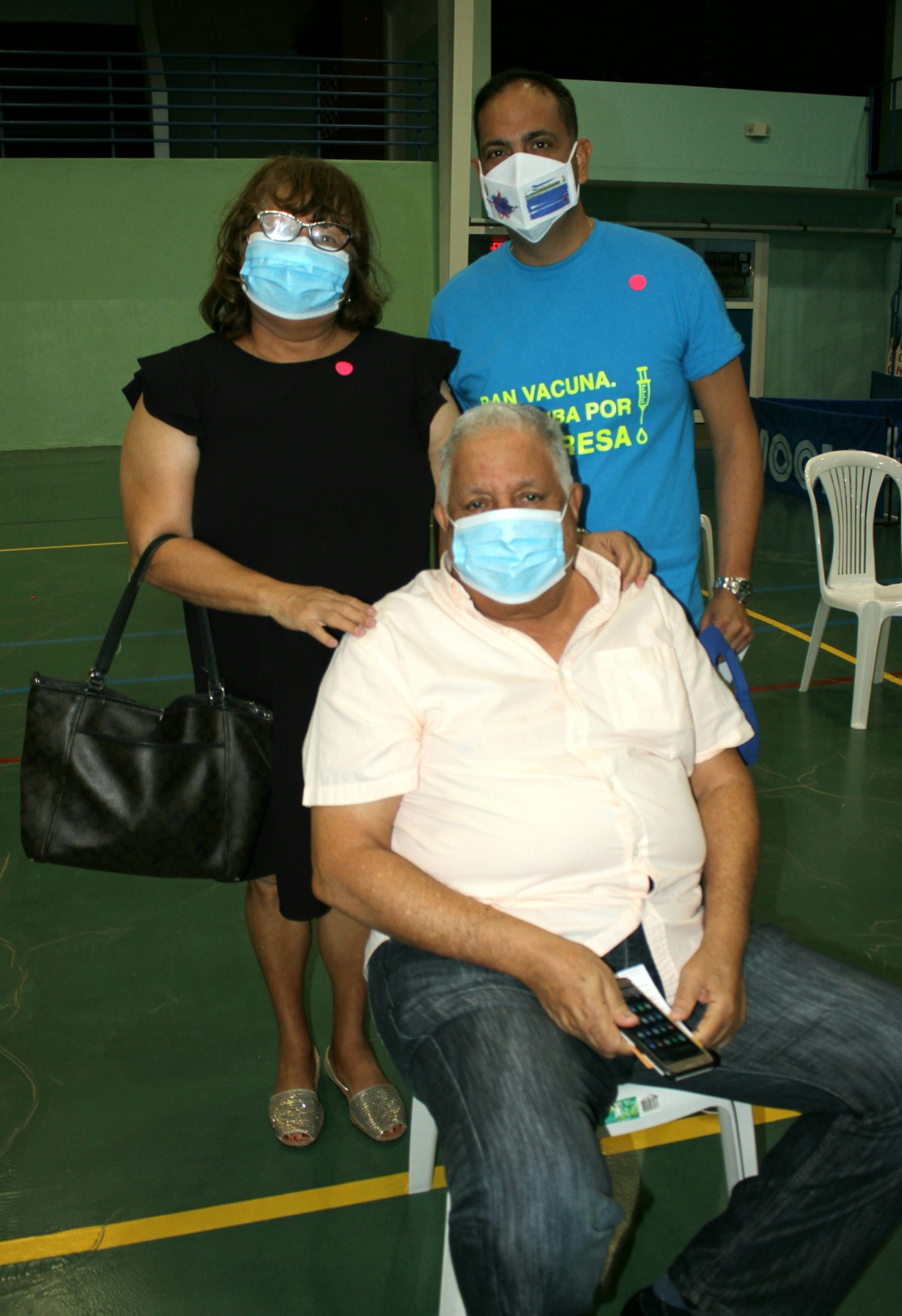 Minister Dangui Oduber tambe a haya su vacuna contra COVID-19 - EA News ...