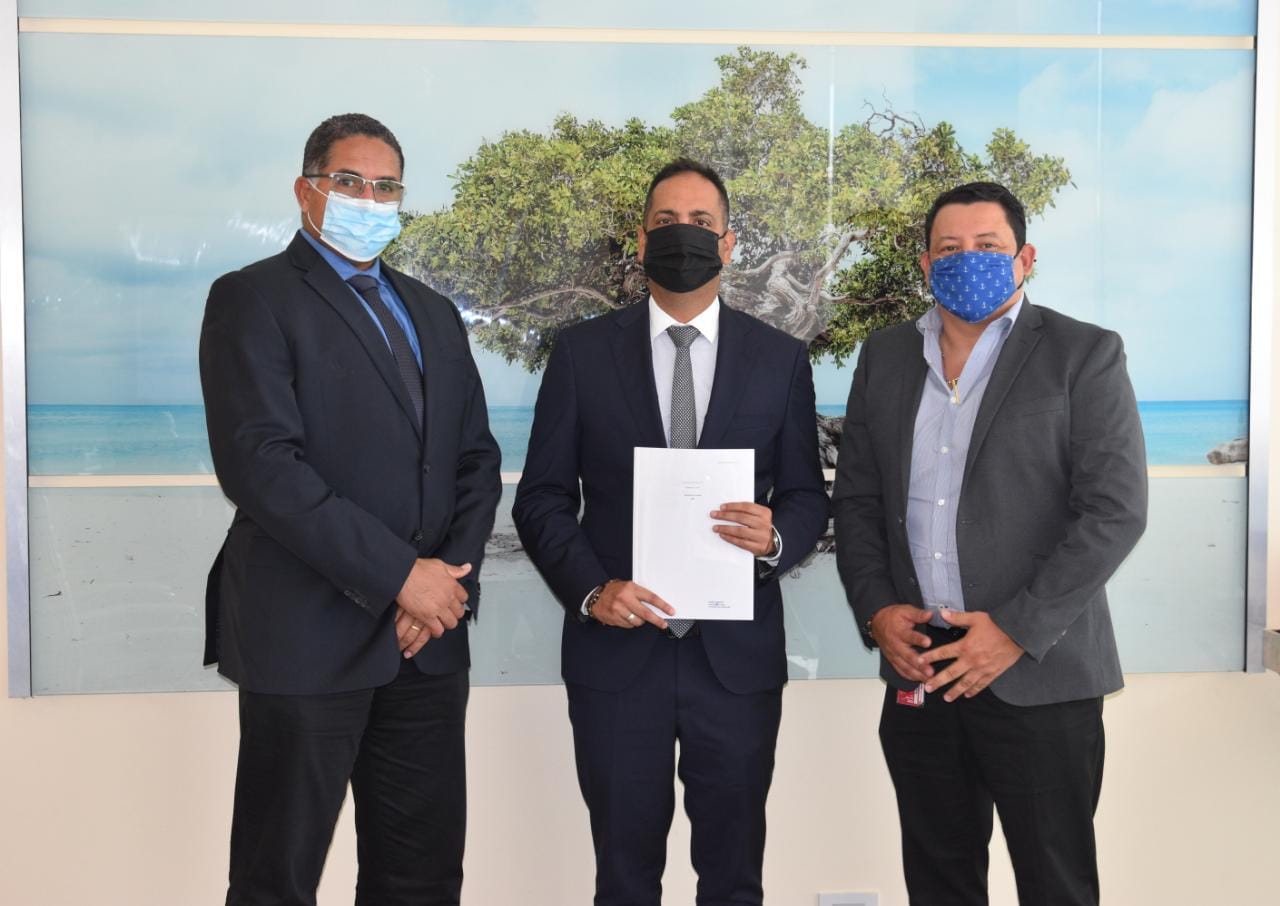 Minister Dangui Oduber: Cuenta anual aña 2020 di Aruba Ports Authority ...