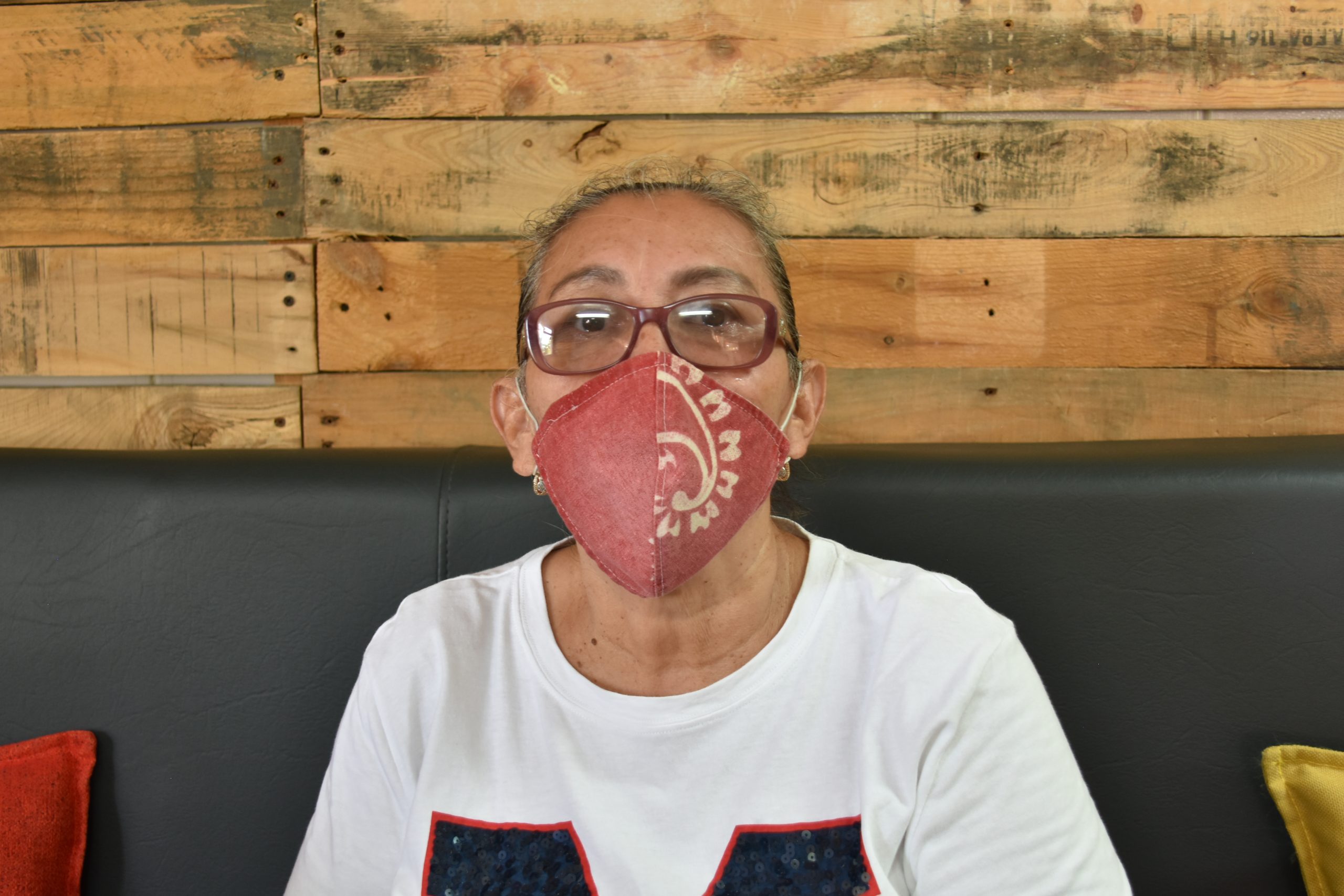 Cecilia Carillo de Duran casa y mama cu ta pasando den momentonan hopi ...