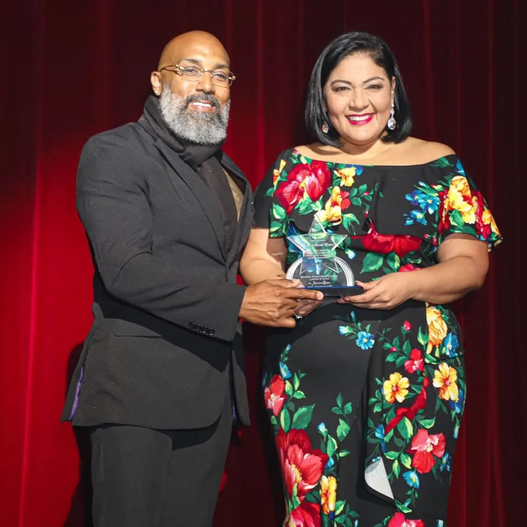 Minister di Cultura ta entrega reconocemento na Janiro Eisden pa su 30 ...