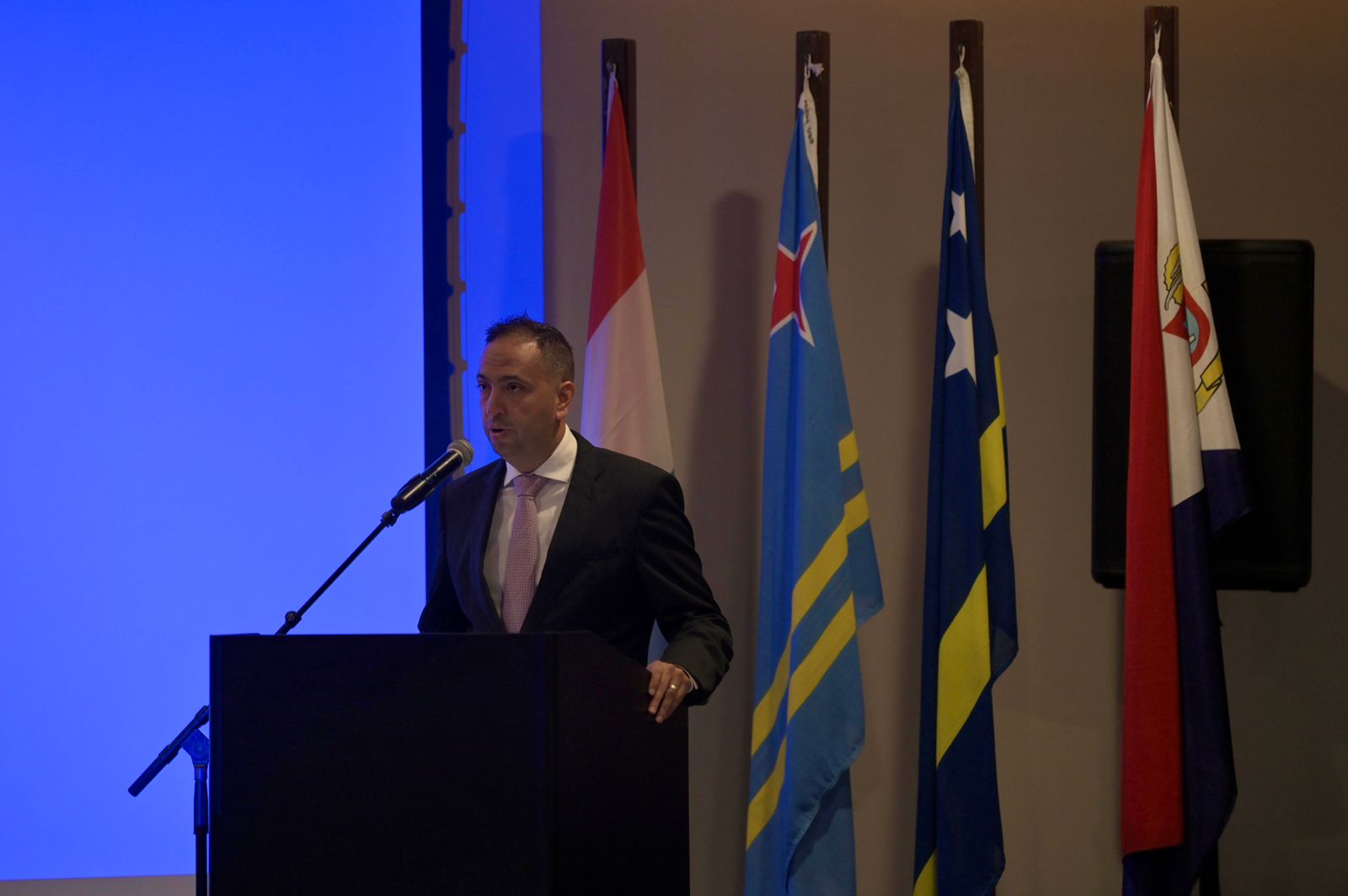 Minister Dangui Oduber: A haci apertura di e “vierlanden overleg” di ...