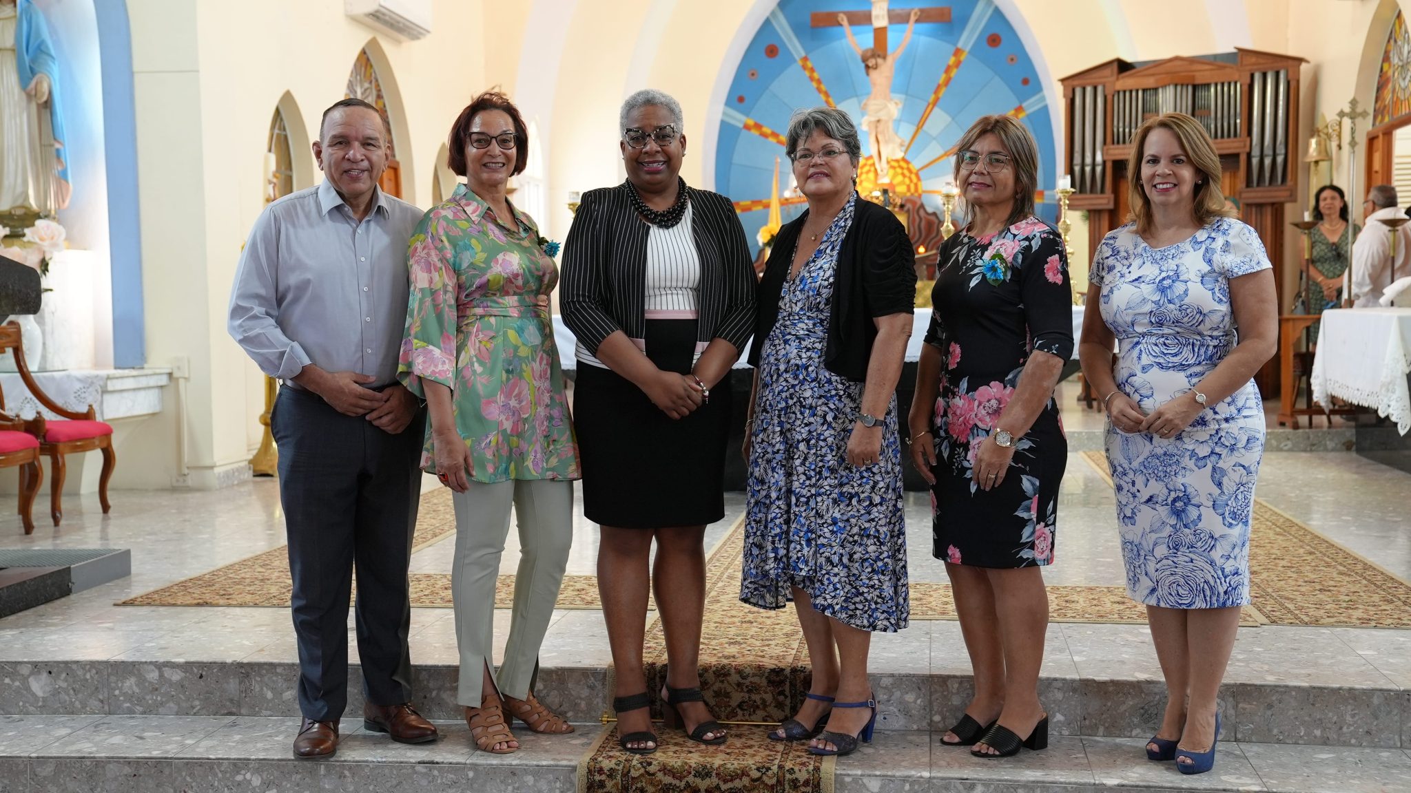 Prome minister ta felicita colegio Laura Wernet Paskel cu 60 aña di ...