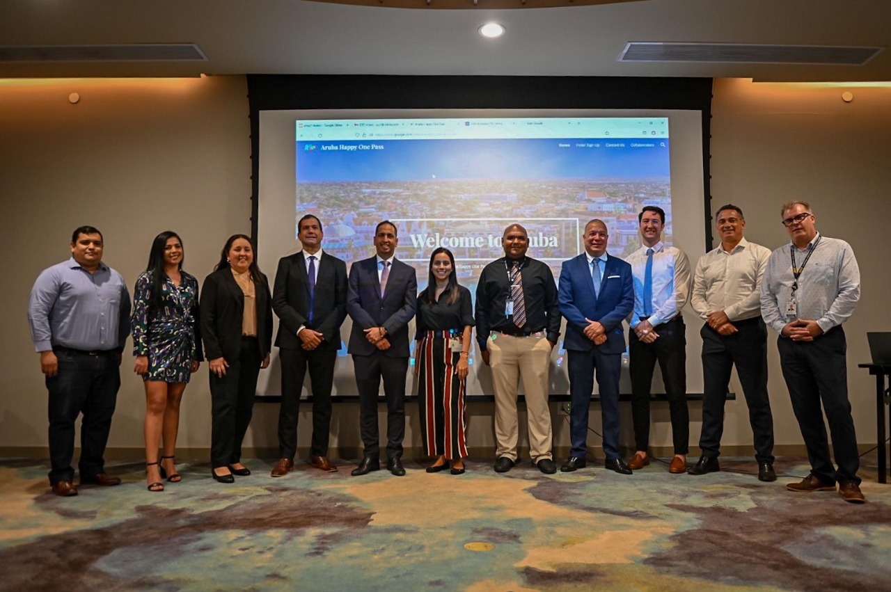 Minister Dangui Oduber: Presentacion di proyecto Aruba Happy One Pass ...