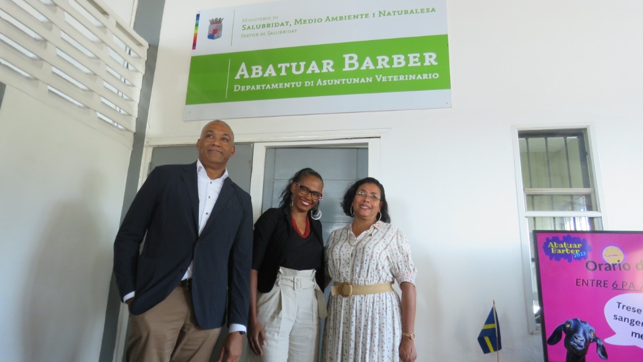 Abatuar di Barber a habri atrobe - EA News Aruba