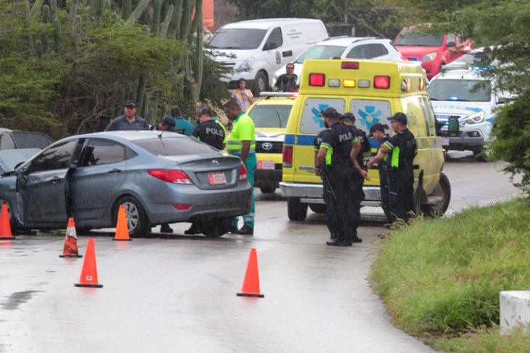 E agente policial hoben Illes ta e prome morto den trafico na Aruba pa ...