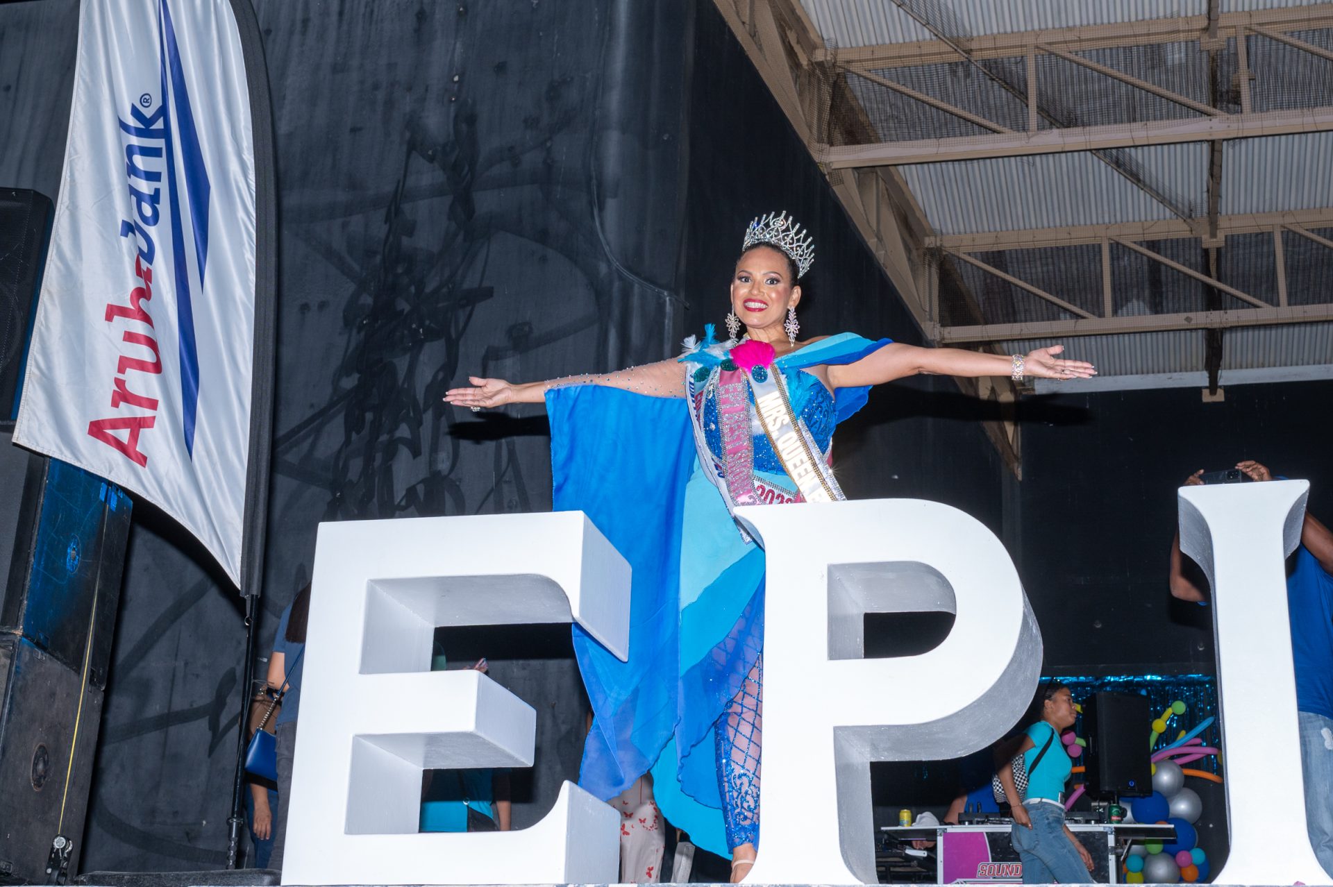 Aruba Bank ta celebra 25 aña Colegio EPI cu aporte na nan Eleccion di ...
