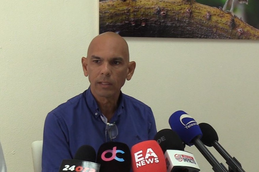 Ex minister Otmar Oduber : Vier Jaren van verdriet, twijfel, pijn en ...