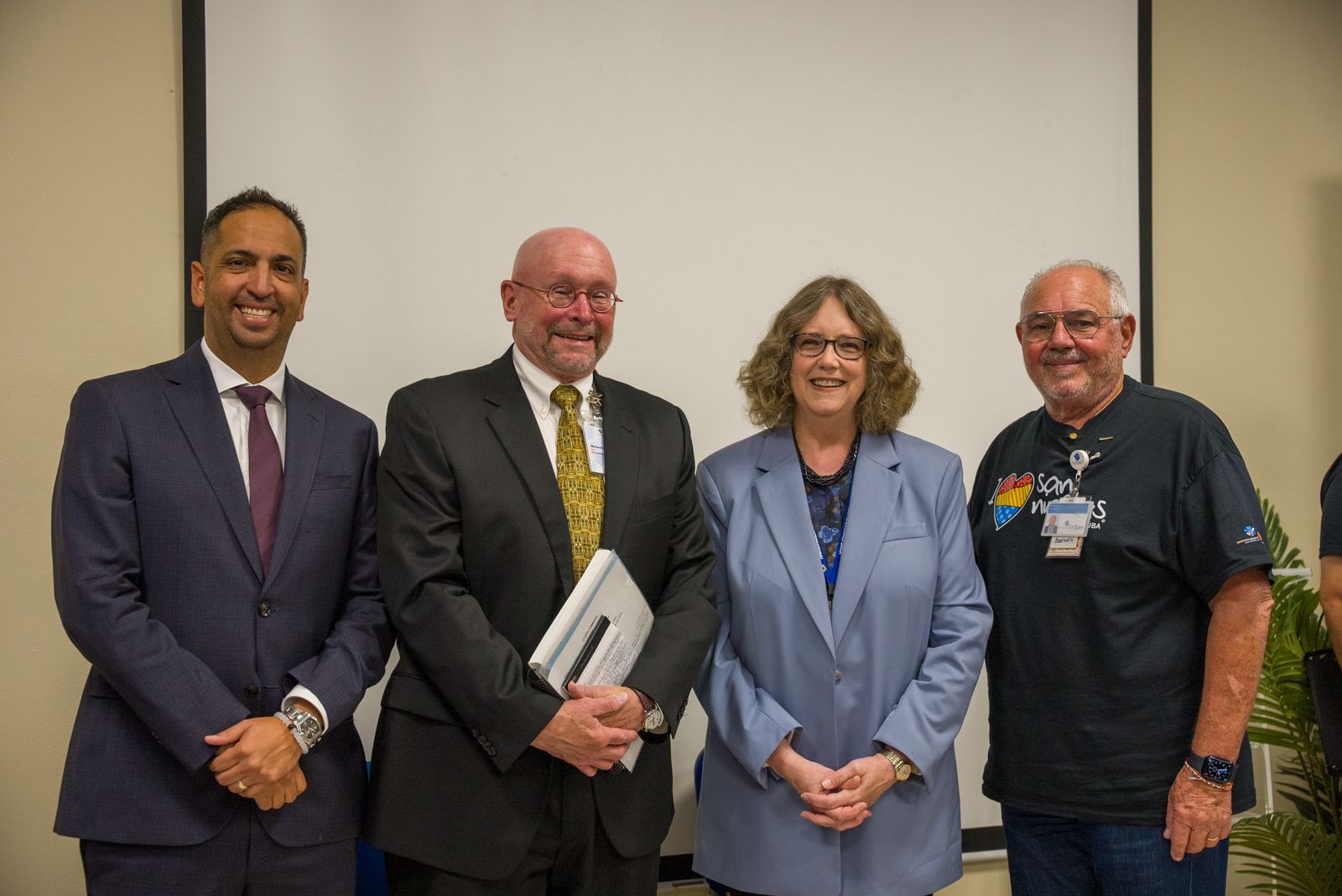 Minister Dangui Oduber: Pabien IMSAN cu un logro grandi pa cuido medico ...