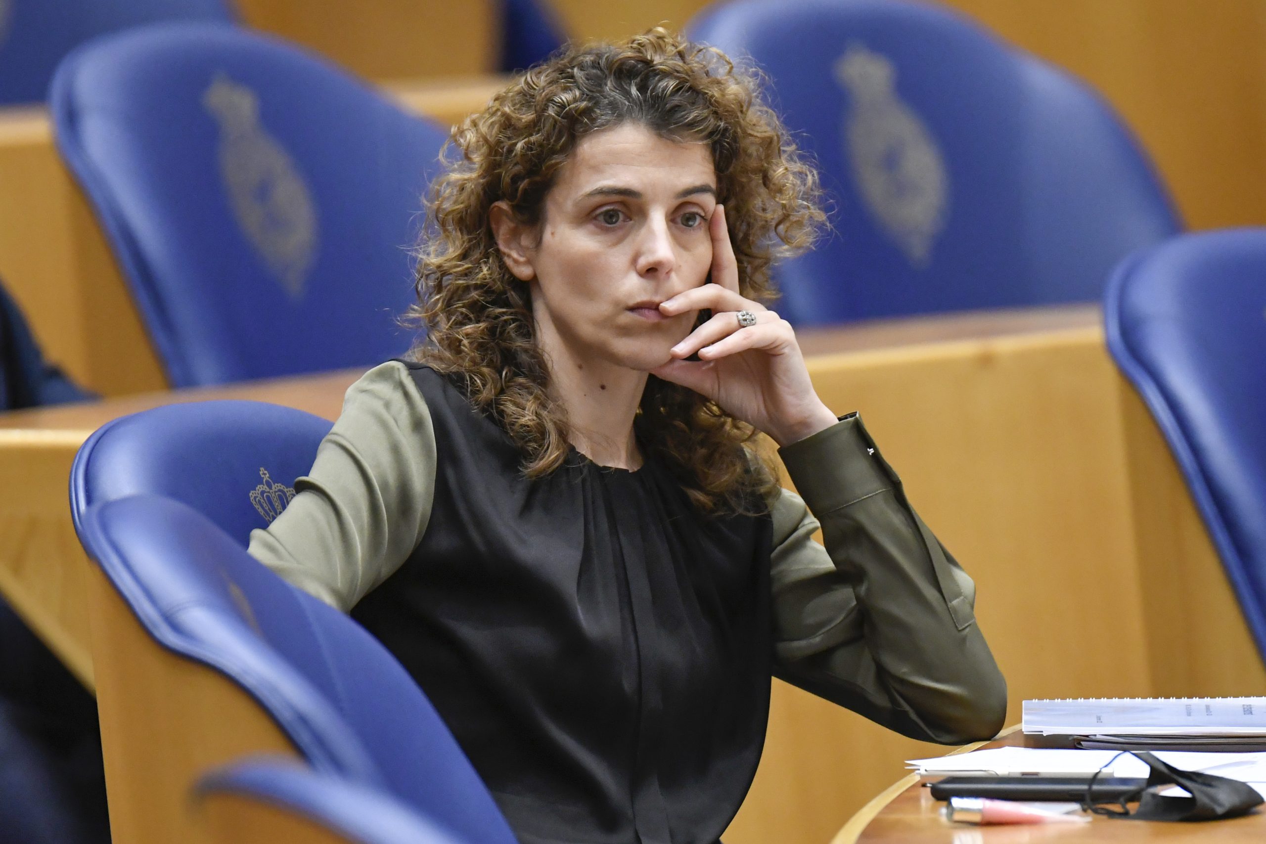 VVD comes out against minimum wage increase in 2024 budget debate - EA ...