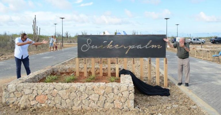 Sugar palm project officially opened on Bonaire - EA News Aruba