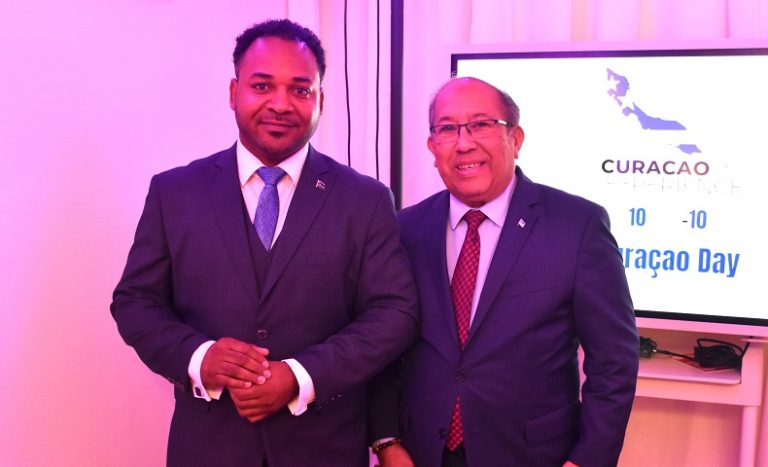 Minister Thijsen a felicita Curaçao pa cu nan dia nacional - EA News Aruba