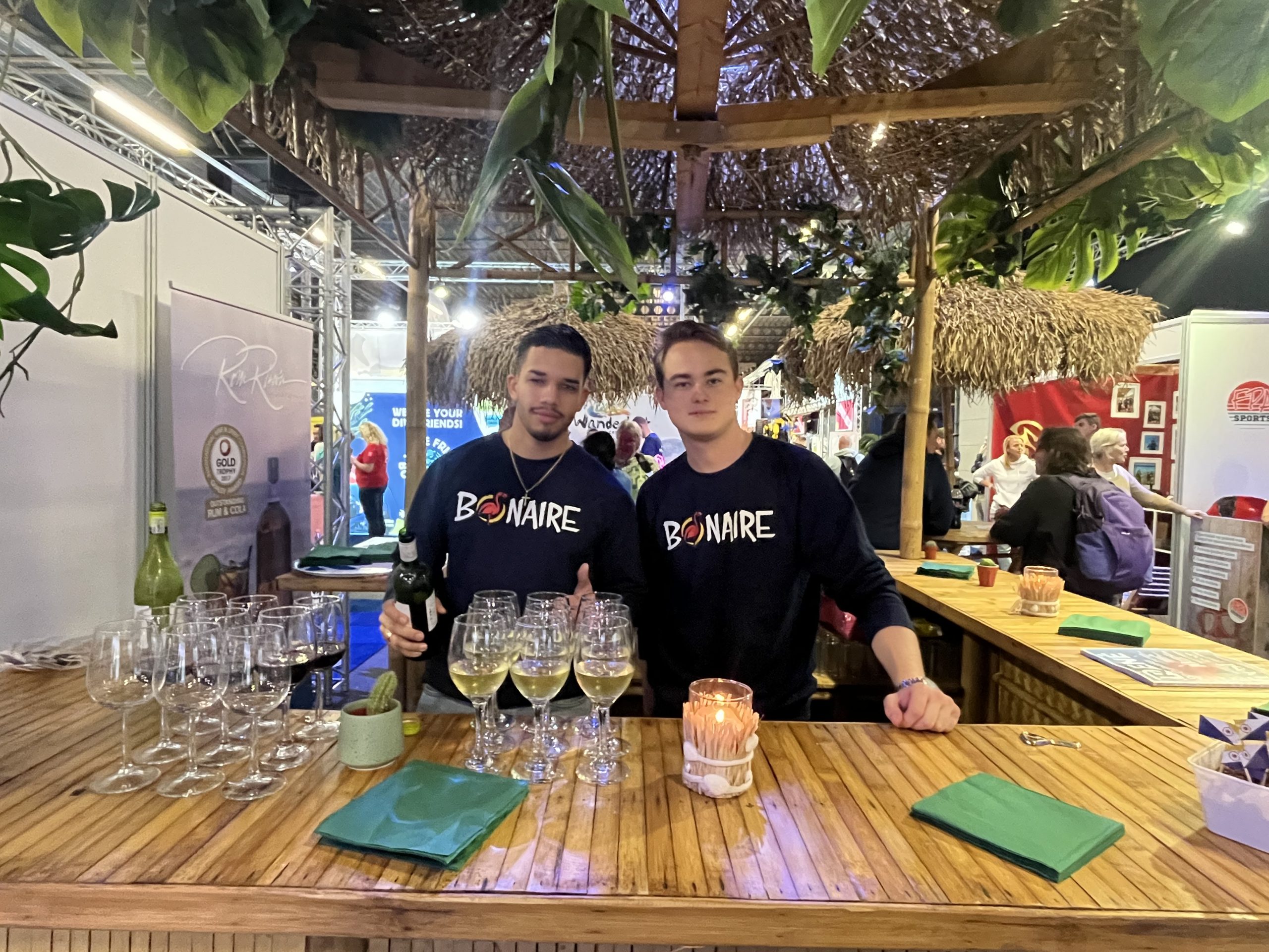 Bonaire’s spectacular underwater product showcased at Duikvaker 2024 ...