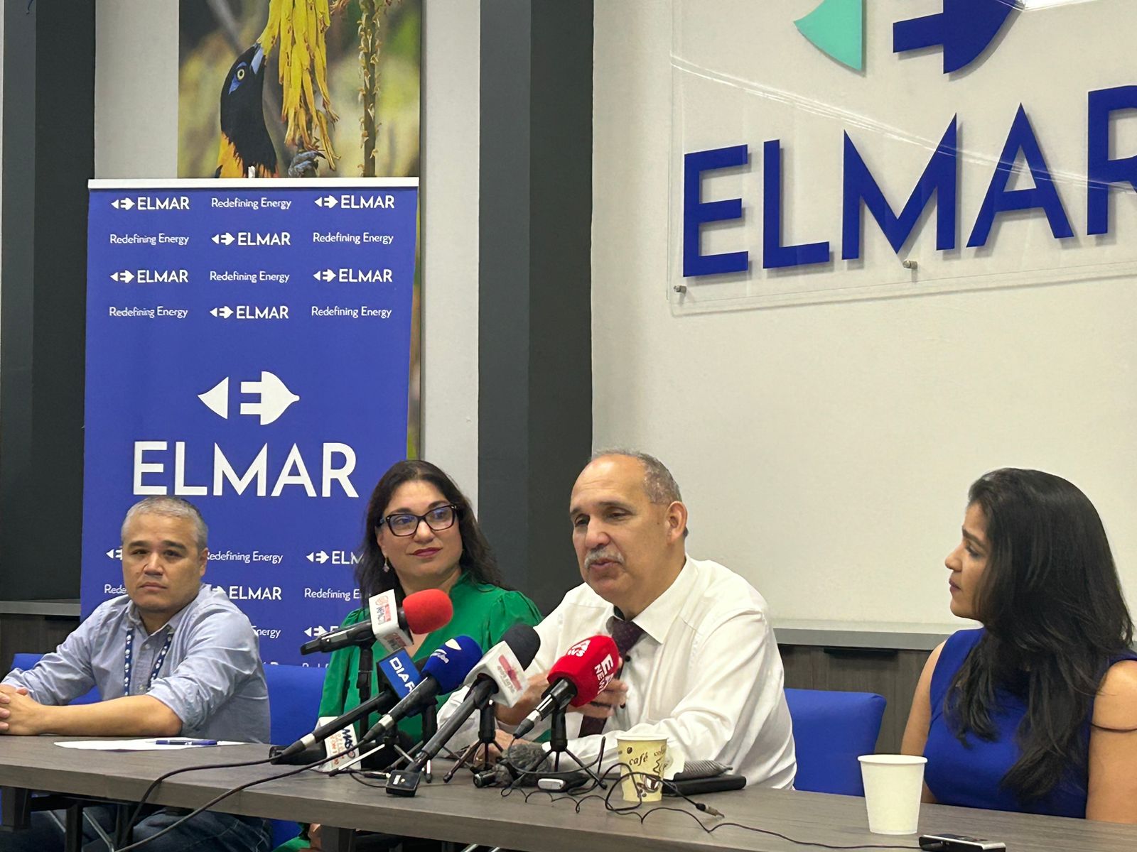 Director di SETAR ta kere cu colaboracion cu ELMAR ta un laso di trabao ...