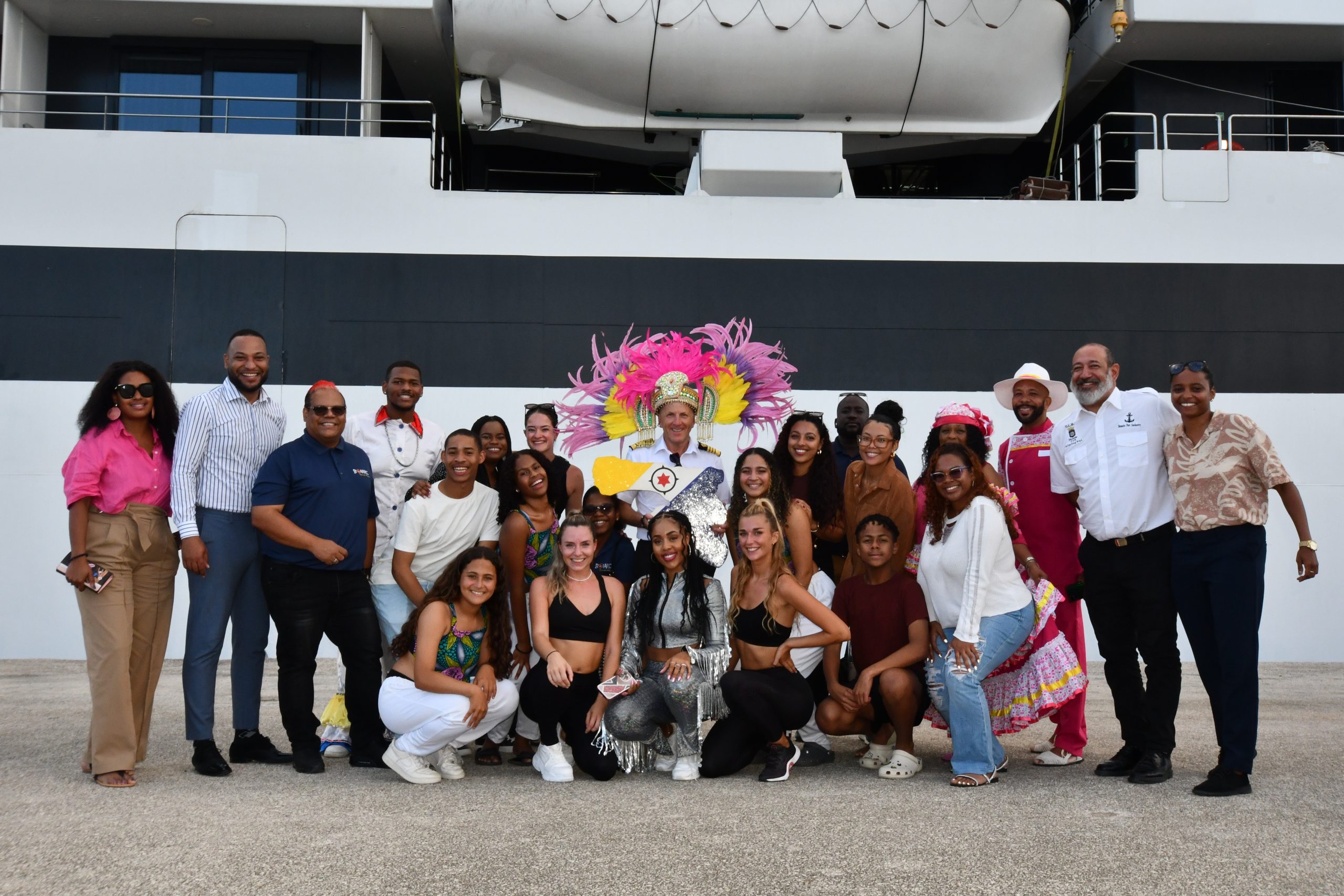 Tourism Corporation Bonaire hosts an exclusive performance by Semii ...