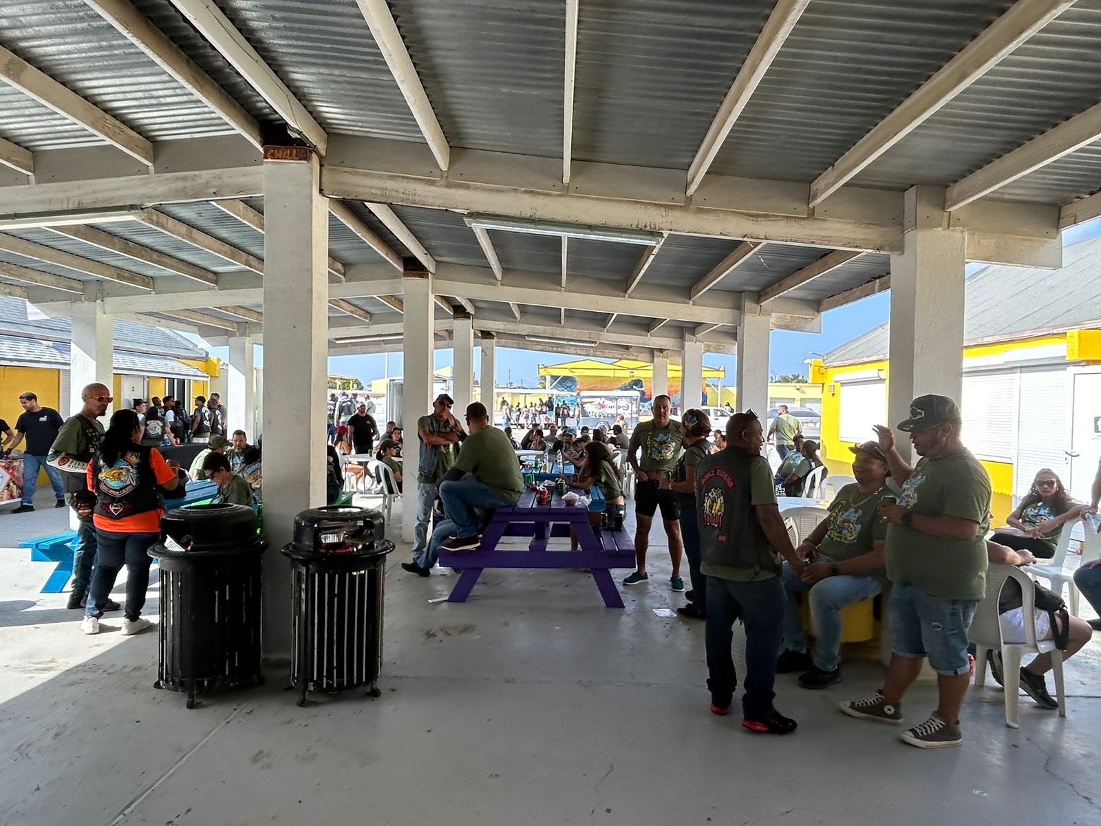 Presidente di Club Camacuri ta gradici tur rider di Aruba, Boneiro ...