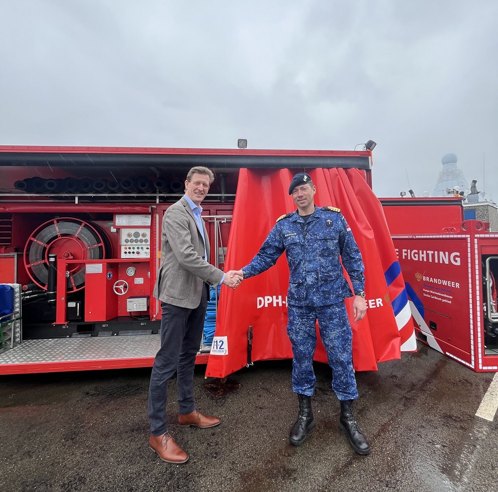 Defence supplies mobile emergency pumps to the naval barracks on ...