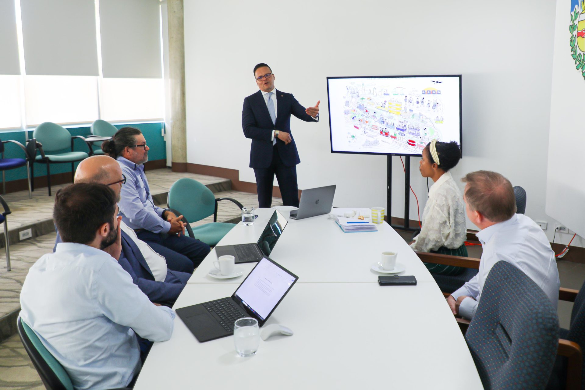 Aruba ta duna presentacion riba maneho financiero na secretariado di ...