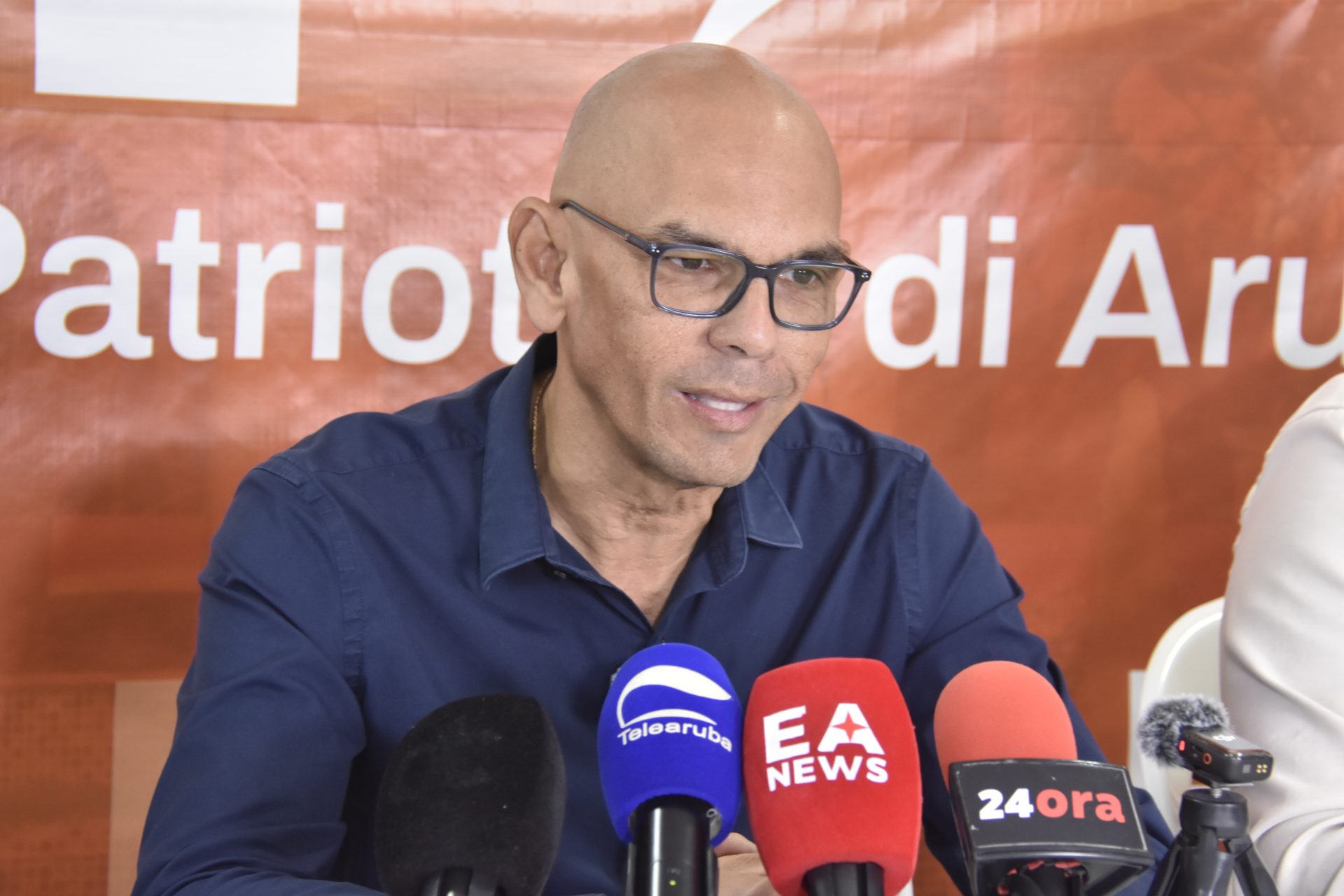 Lider di partido PPA ta recorda lider di FUTURO cu Otmar Oduber no por ...