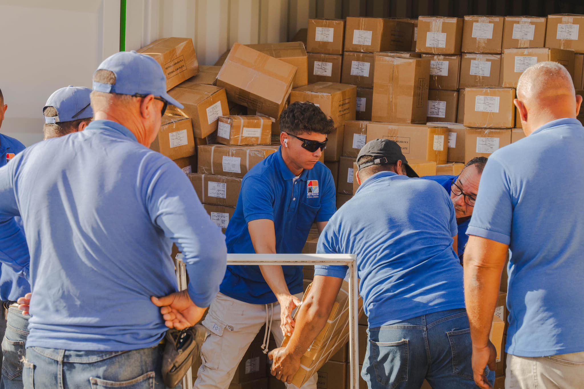 Entrega di plachi number ta cana via di sistema di cita - EA News Aruba