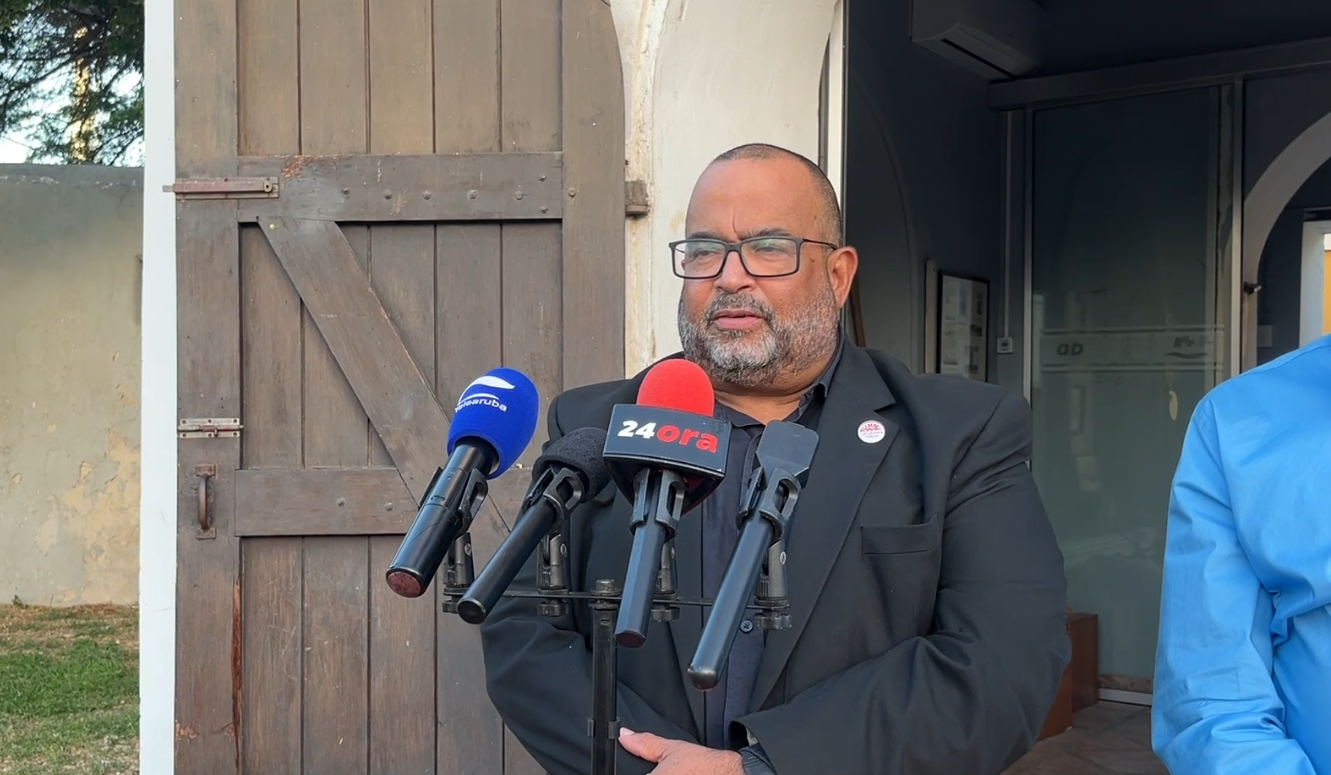 Den e prome reunion cu formado SNBA a trece un manifiesto di 20 punto ...