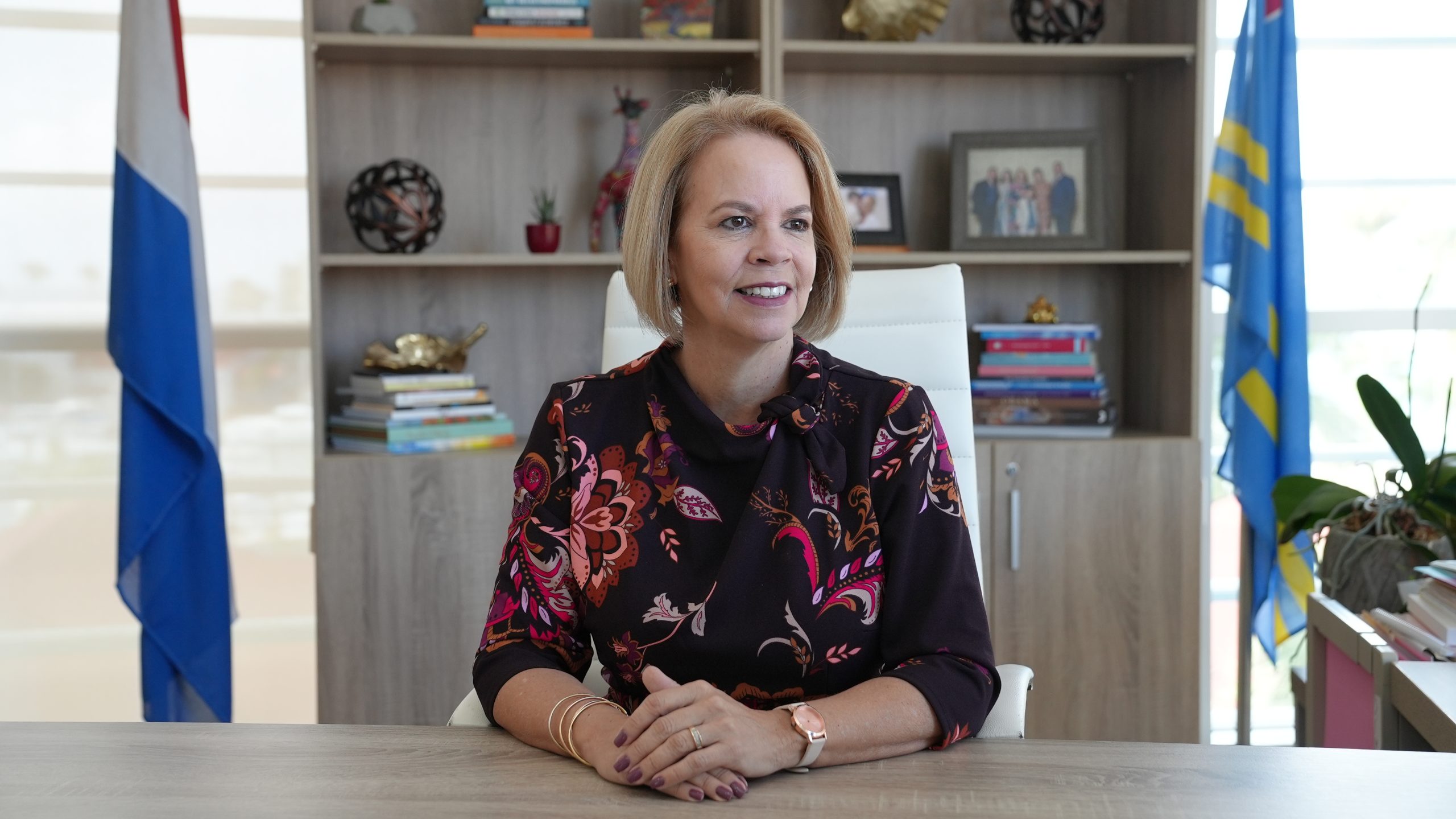 Prome minister ta elabora riba e carta di CAFT na parlamento di Aruba ...