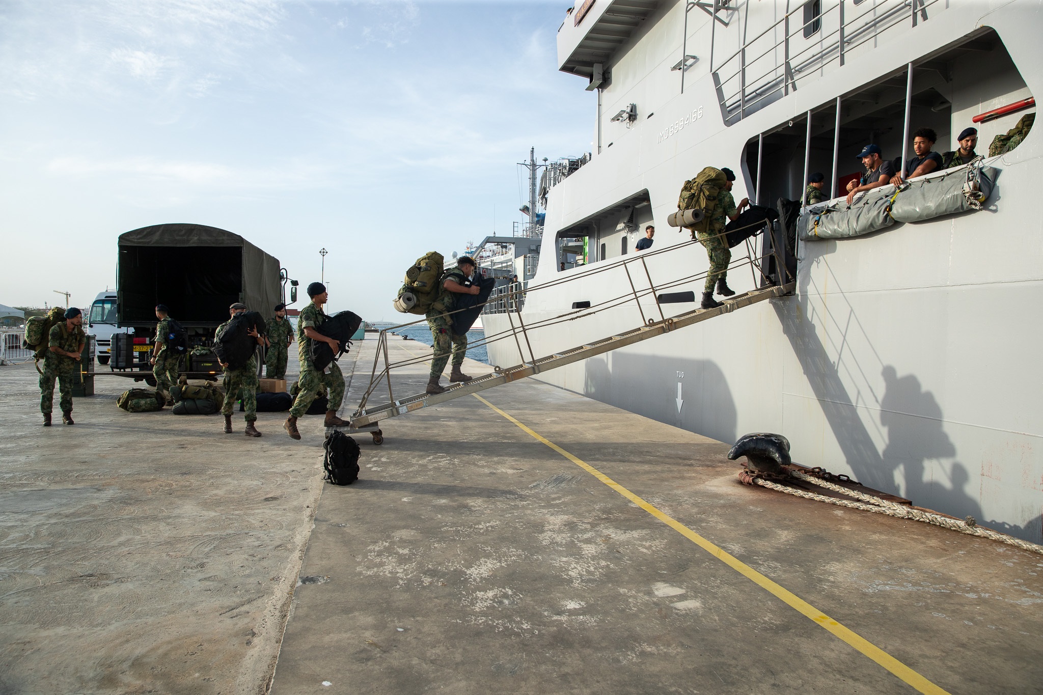 The Royal Netherlands Army trains technical skills in Curaçao and Aruba ...
