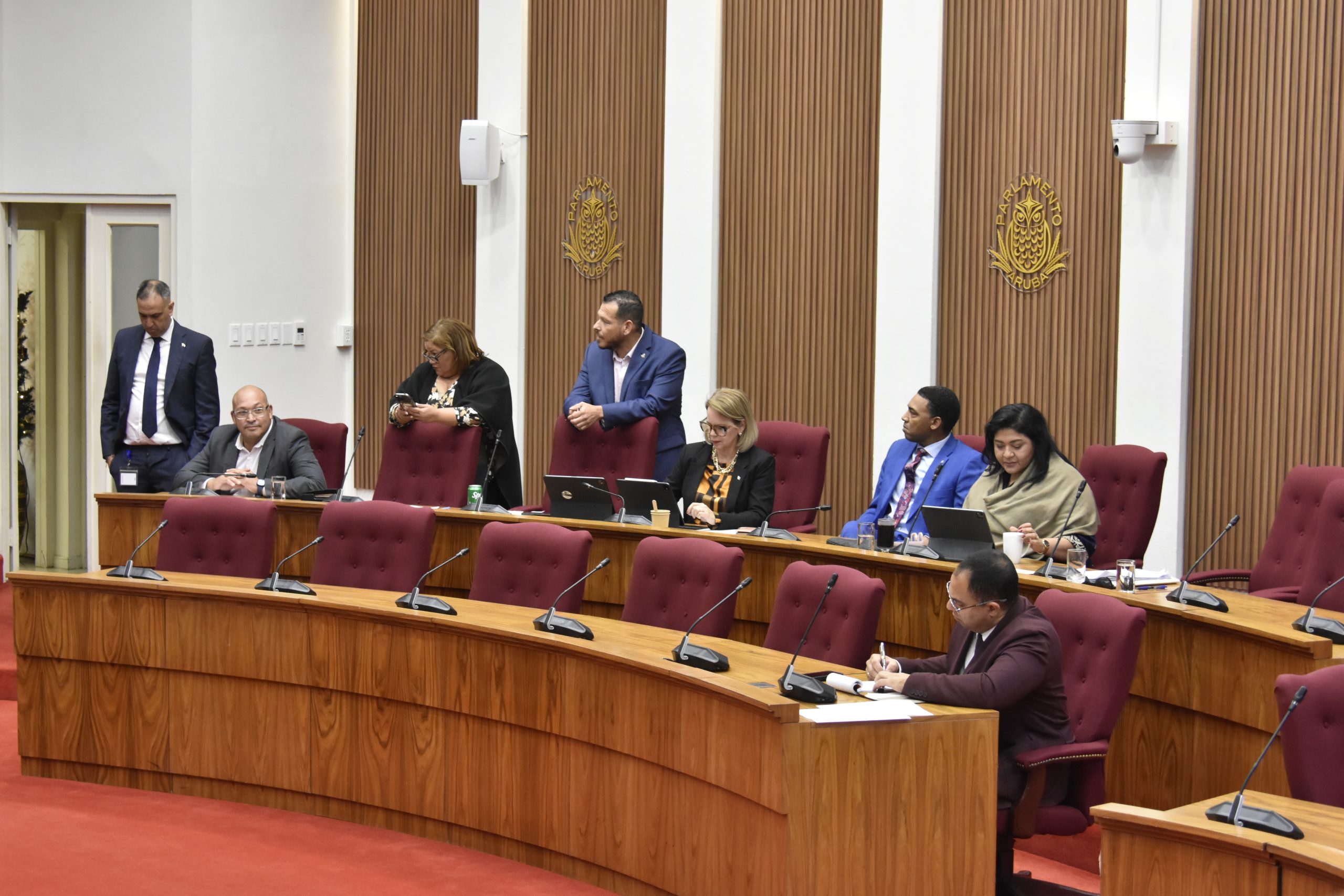 MEP Qualifies AVP–FUTURO government note change as unconstitutional ...