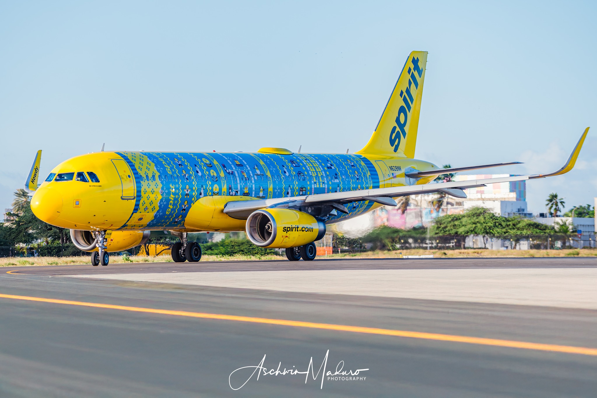 Spirit Airlines arrives in Aruba with festive holiday cheer - EA News Aruba